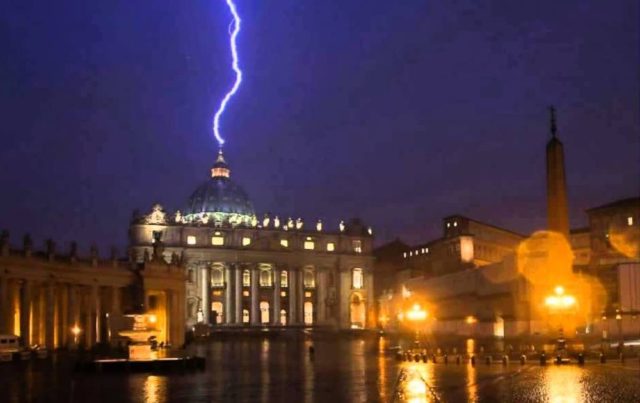 Paul VI lost his papacy by public heresy - Scaturrex